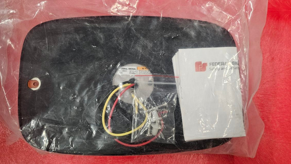 Clearance - Federal Signal Corp, FireRay LED 900 Series Amber Arrow Li ...